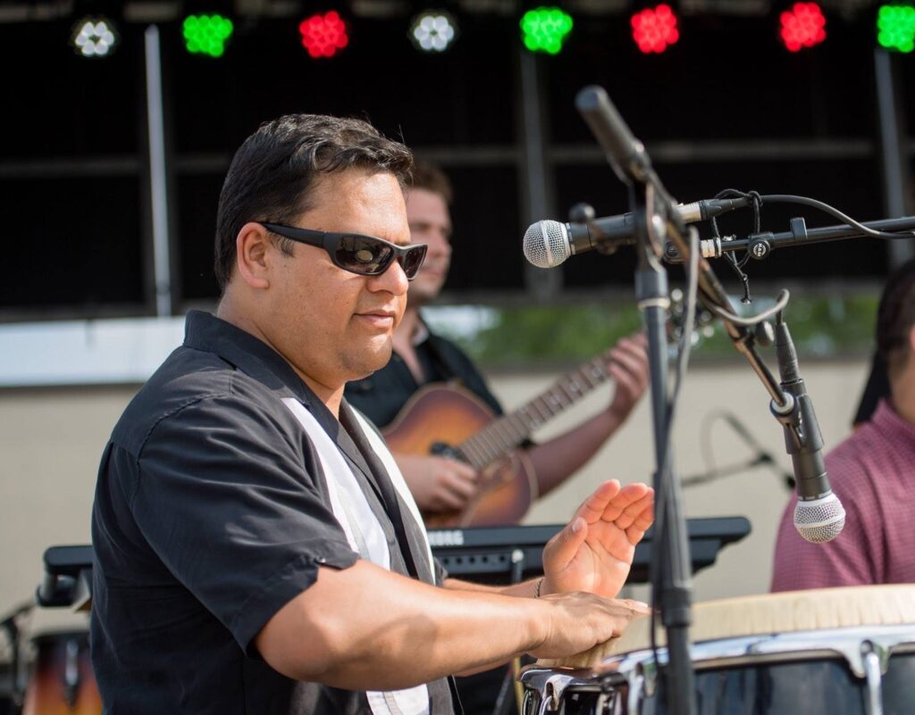 Fernando Valencia - Gon Bops